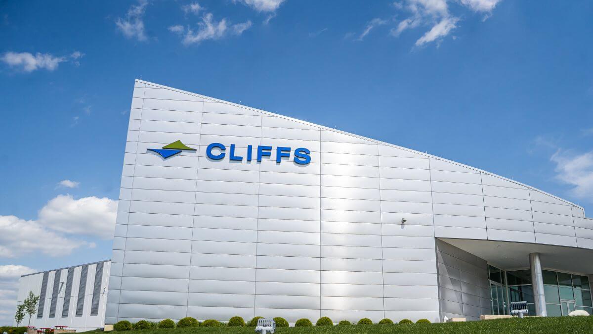 Domestic Steel Company Offers to Buy U.S. Steel as Biden Administration ...